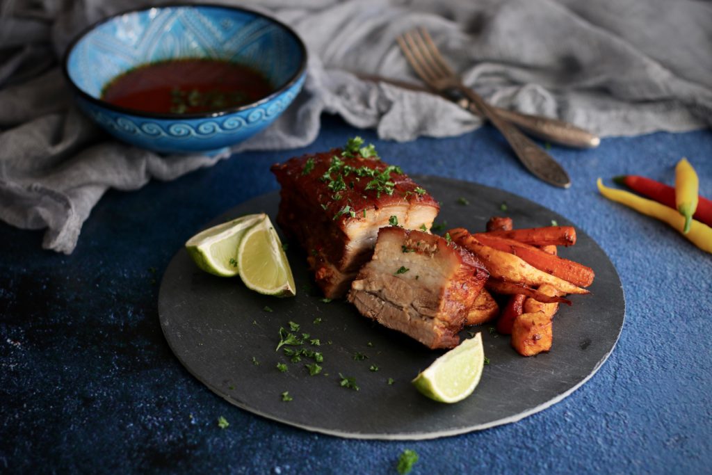 Bôčik pečený s broskyňami a šťavou z jabĺk - recept od Coolinari.sk