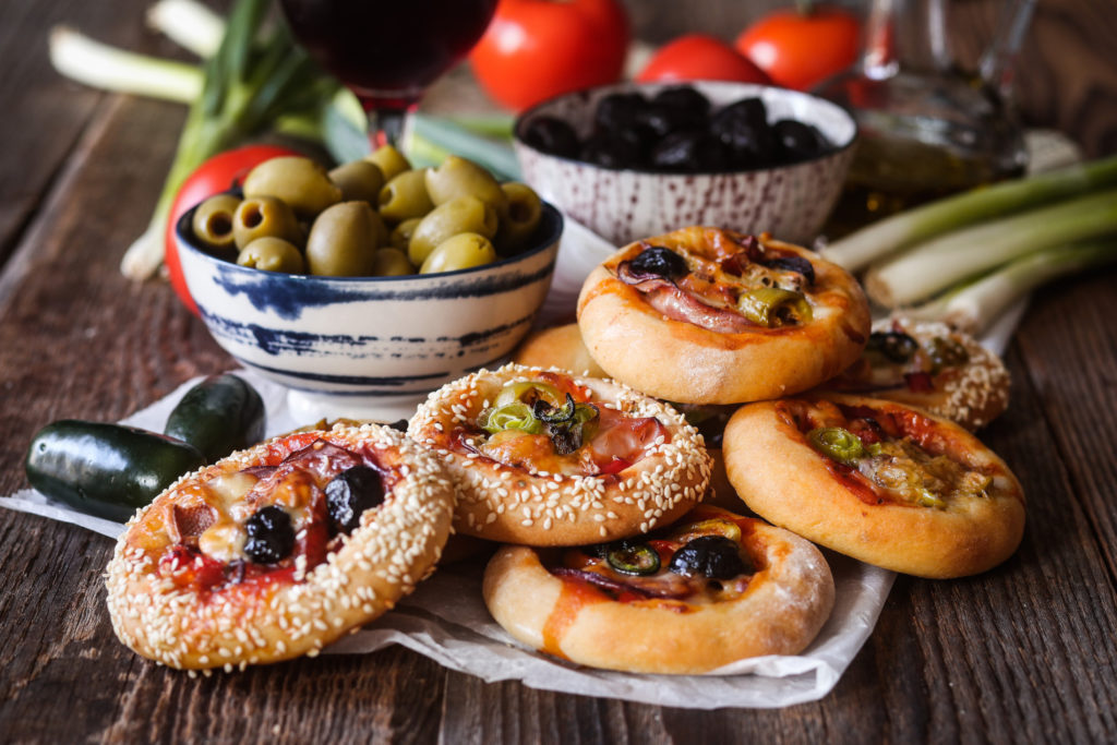 Mini pizze (piccolini) - recept od Coolinári | food blog